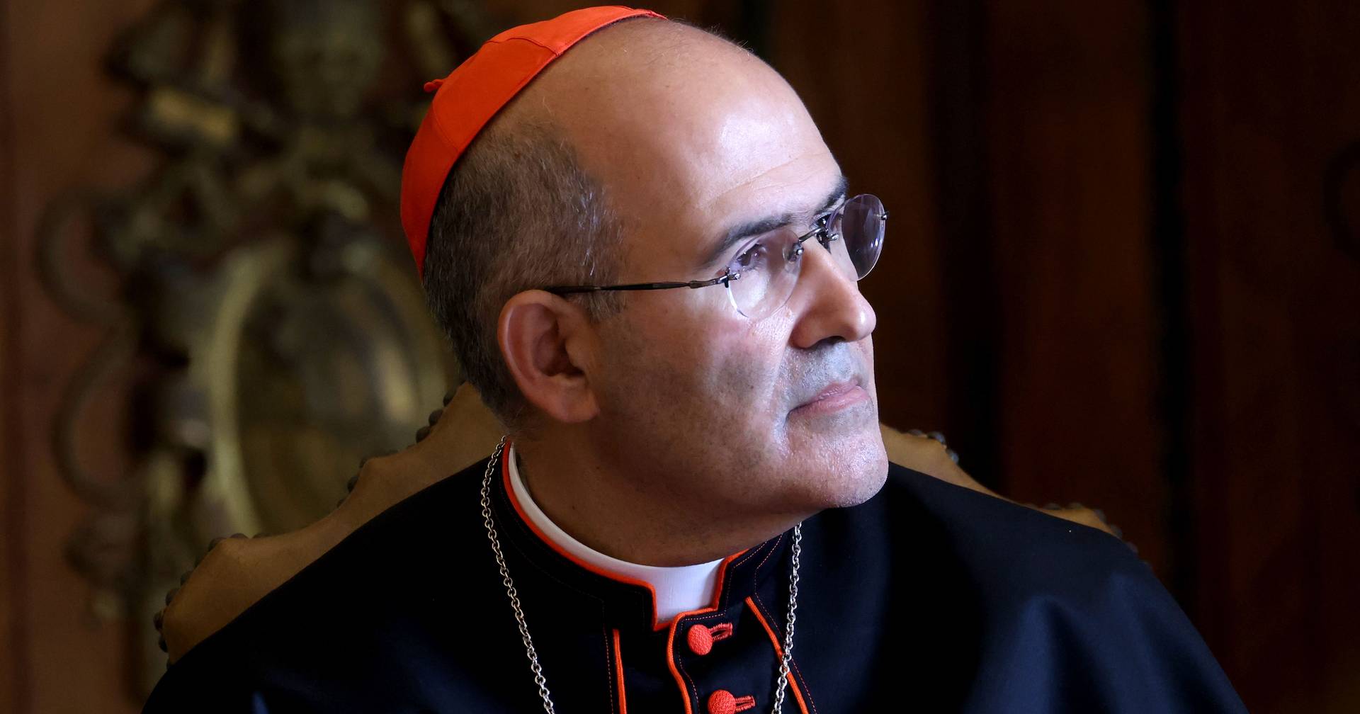 Na terra de Tolentino de Mendonça anseia-se a eleição do novo Papa e ...