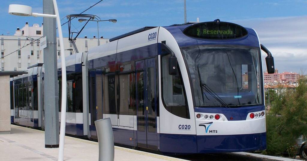 Circulação do Metro Sul do Tejo interrompida em Almada devido a ...