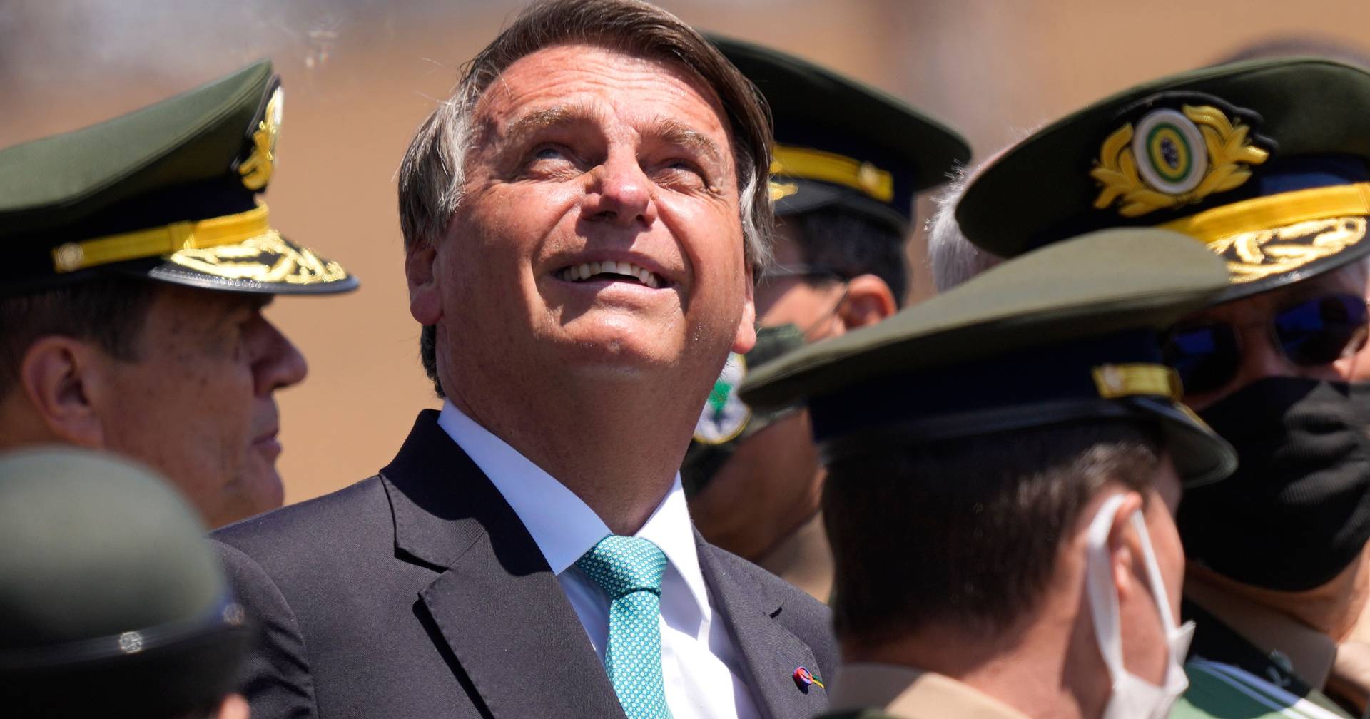 Jair Bolsonaro, o capitão na reserva que chegou ao comando do Brasil ...