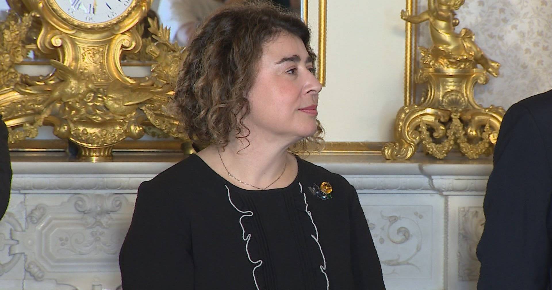 Alexandra Reis sai do Governo, mas polémica continua - SIC Notícias