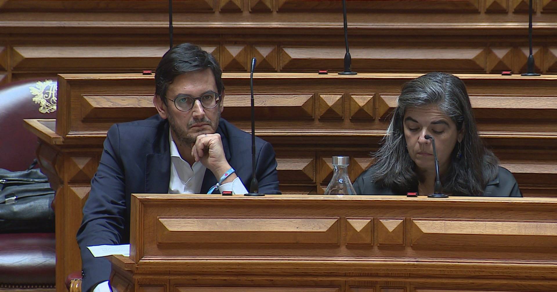 Rui Rocha tem como prioridade a habitação e o ambiente - SIC Notícias