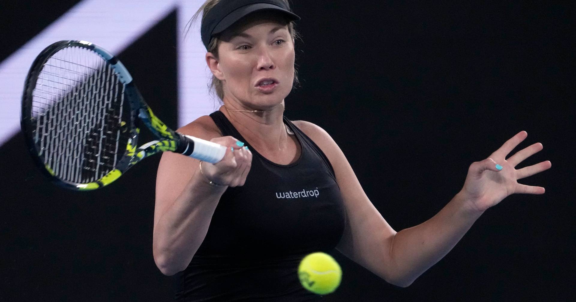 Open da Austrália: tenista celebra vitória antes do fim do jogo - SIC ...