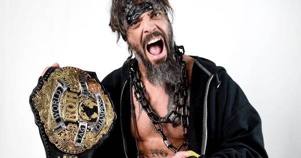 Morreu aos 38 anos o lutador Jay Briscoe - SIC Notícias