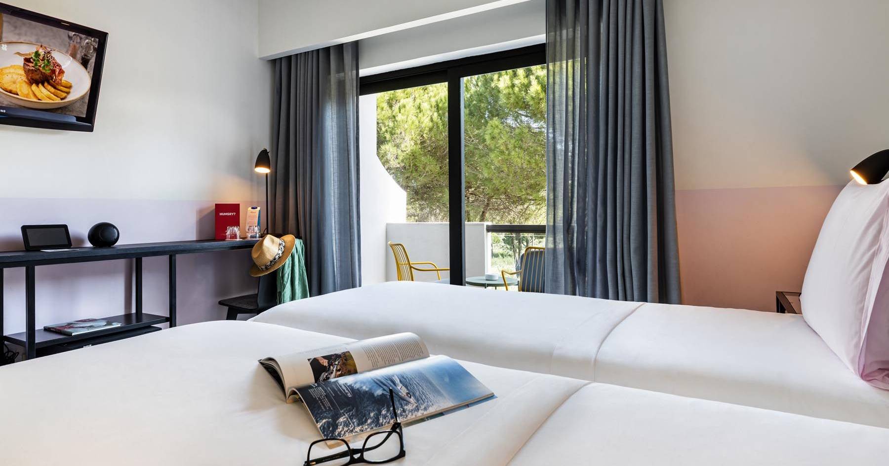 The Magnolia Hotel - SIC Notícias