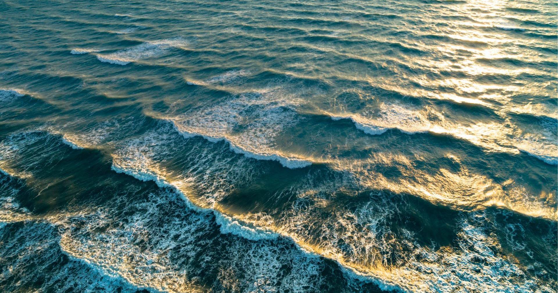 Marinha acompanhou navio russo ao largo da costa portuguesa - SIC Notícias