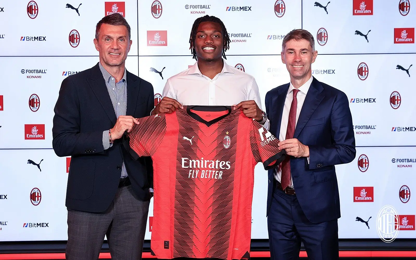 Rafael Leão renova contrato com o AC Milan - SIC Notícias