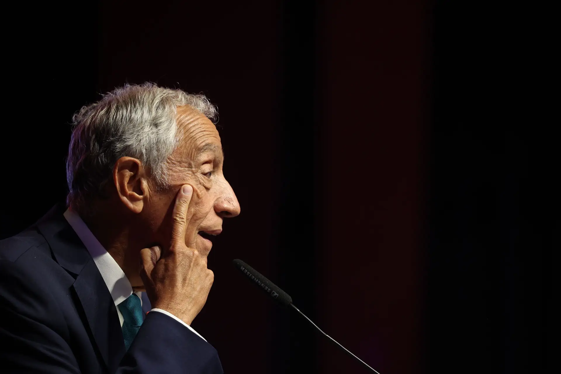 Marcelo diz que nomeação de Américo Aguiar é "uma honra para Portugal ...