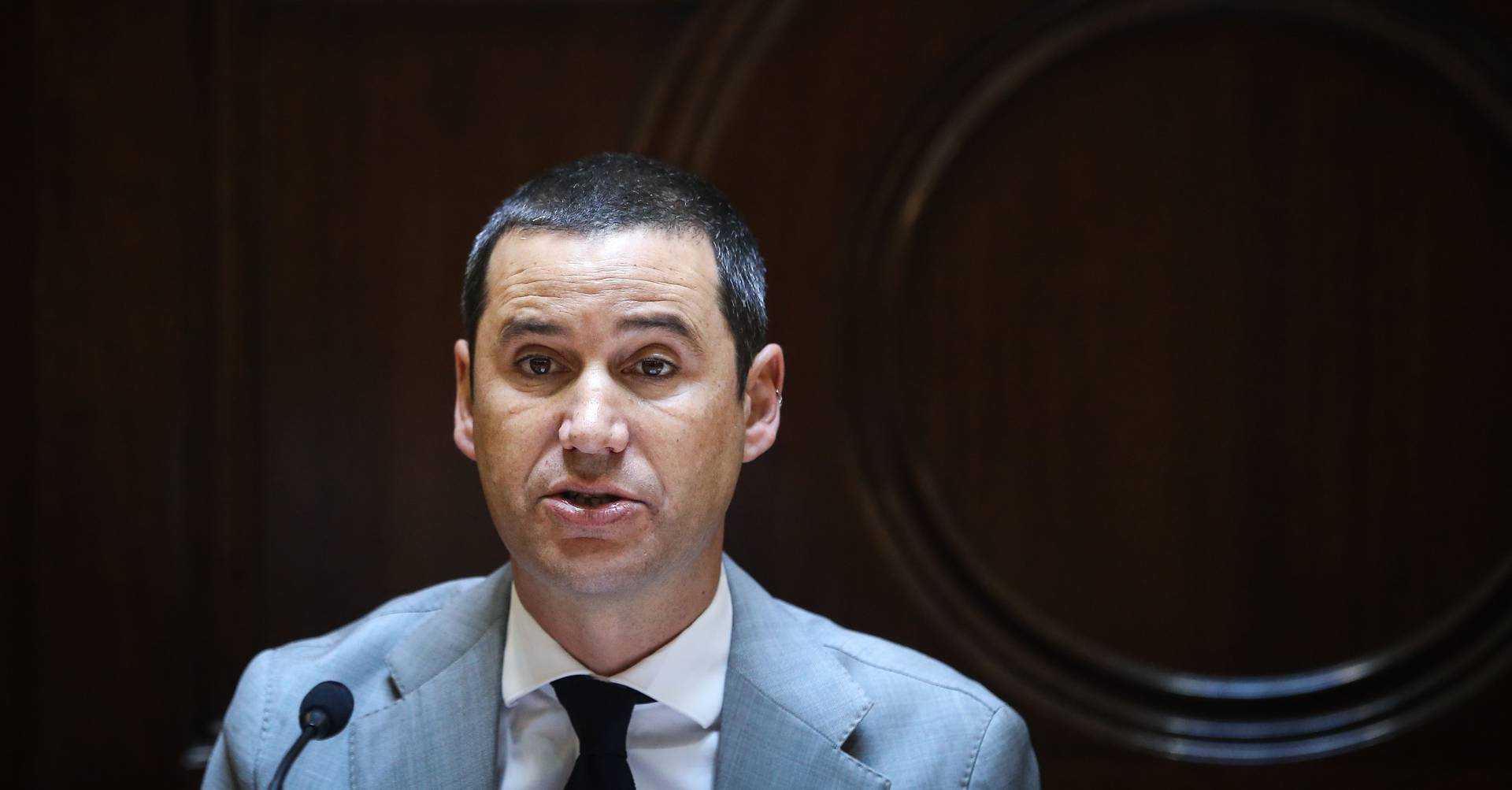 Demissão de João Galamba: "Algo aconteceu no fim de semana que o fez ...