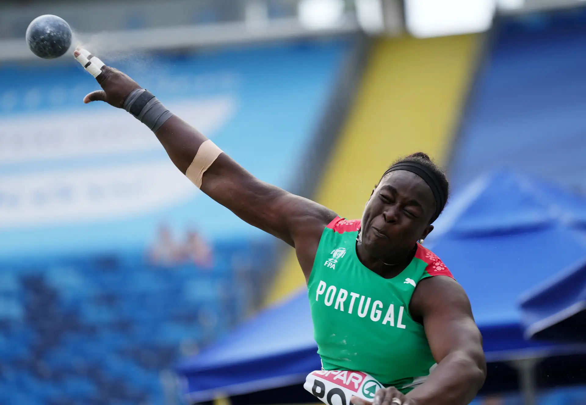 Auriol Dongmo apesar da conquista do ouro acredita que podia ter feito ...