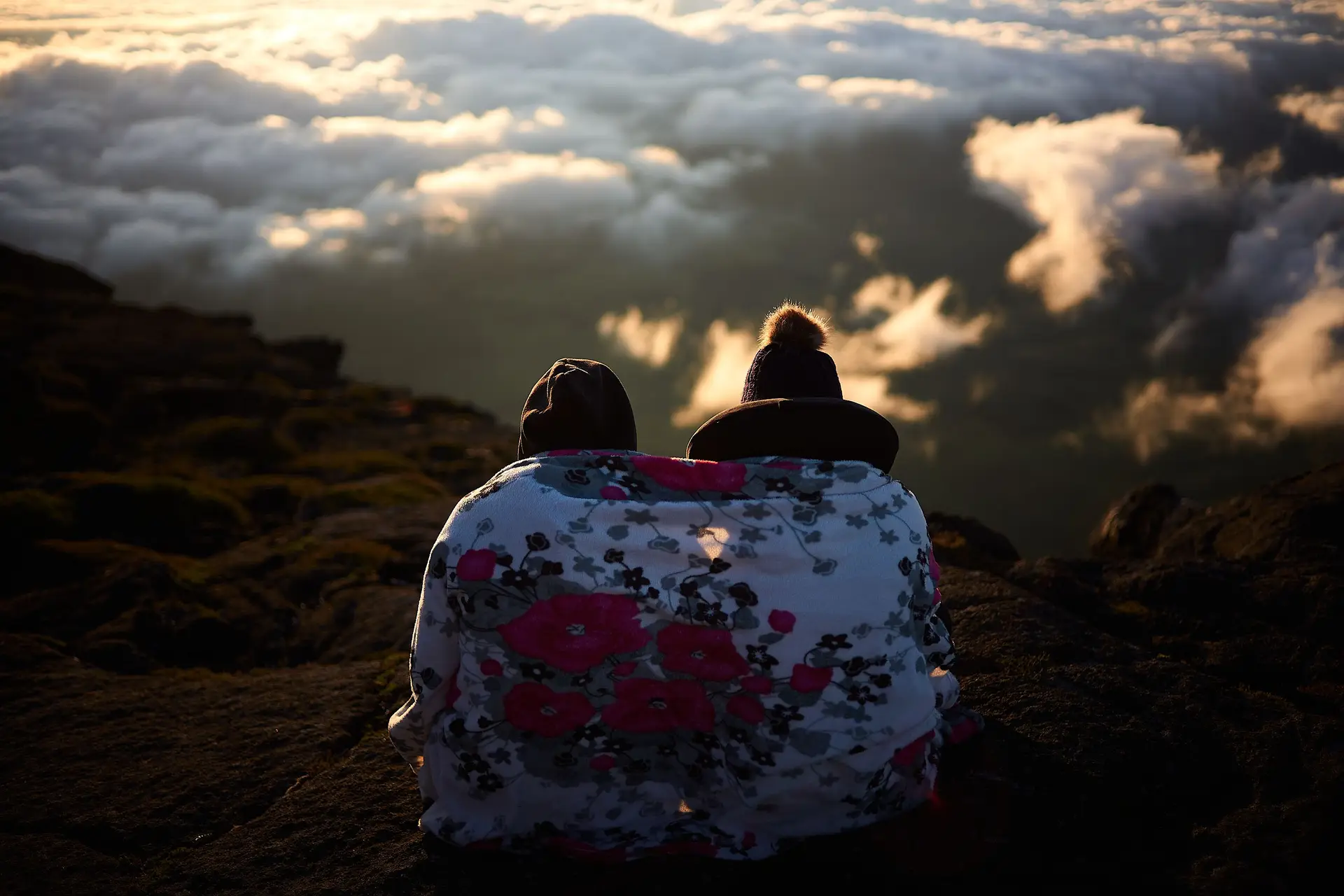 Subir ao Pico: 2.351 metros de transformação, basta confiar na montanha ...