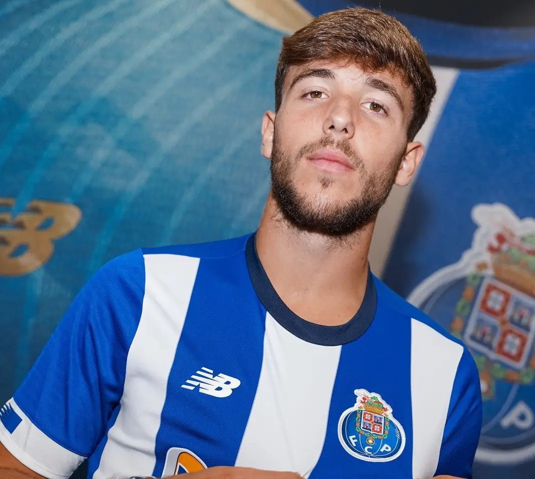 Nico González é reforço do FC Porto - SIC Notícias