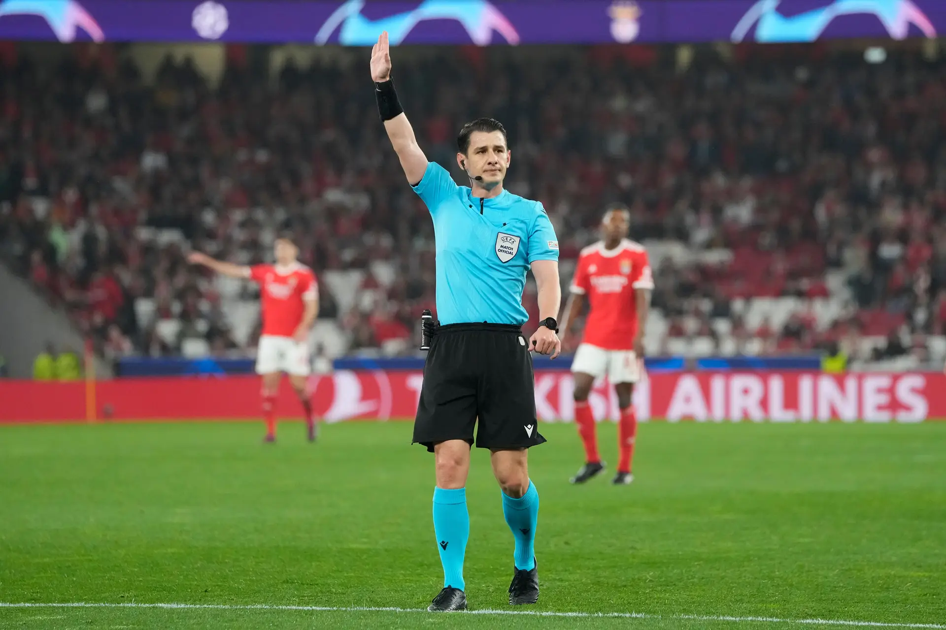 Turco Umut Meler vai apitar o Portugal-Croácia no arranque da Liga das ...