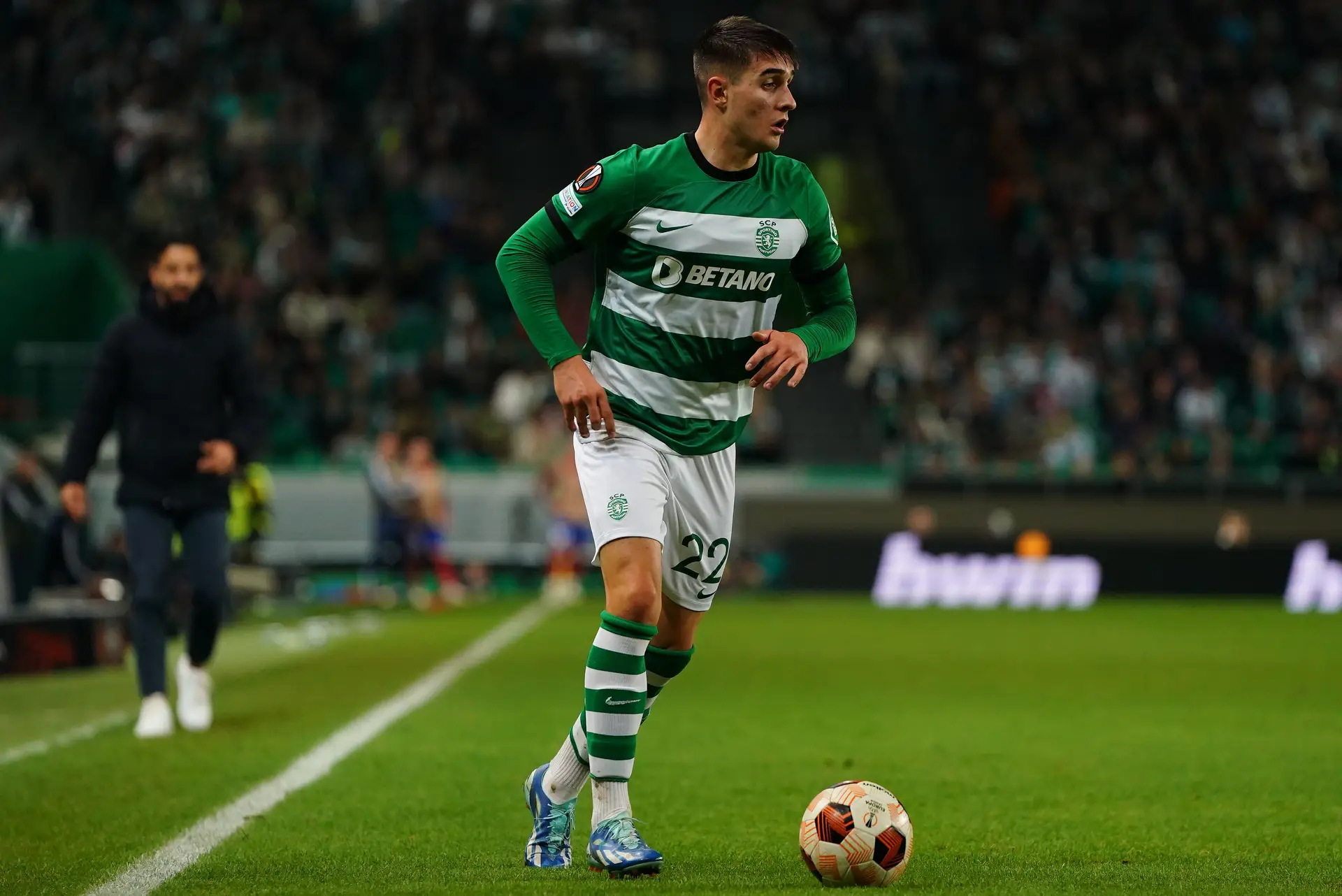 Boas notícias para Amorim: Fresneda de volta aos treinos do Sporting ...