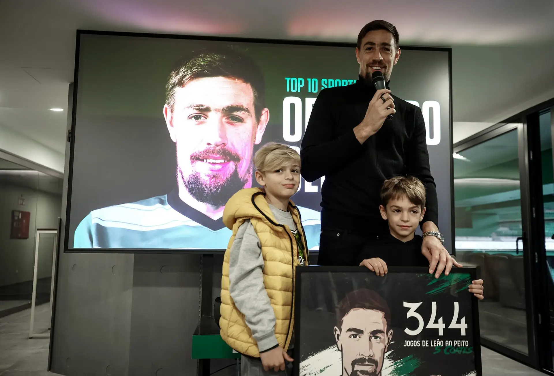 'Seba' Coates atinge marca histórica e é homenageado pelo Sporting ...