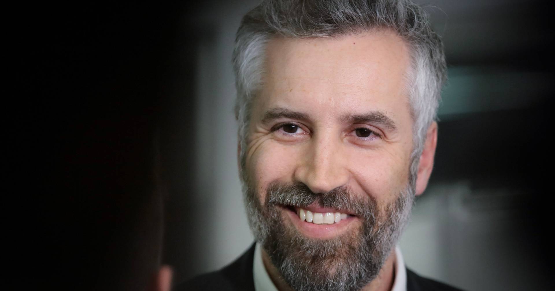 Eleições no PS: Pedro Nuno lidera acima dos 60% nas seis primeiras ...