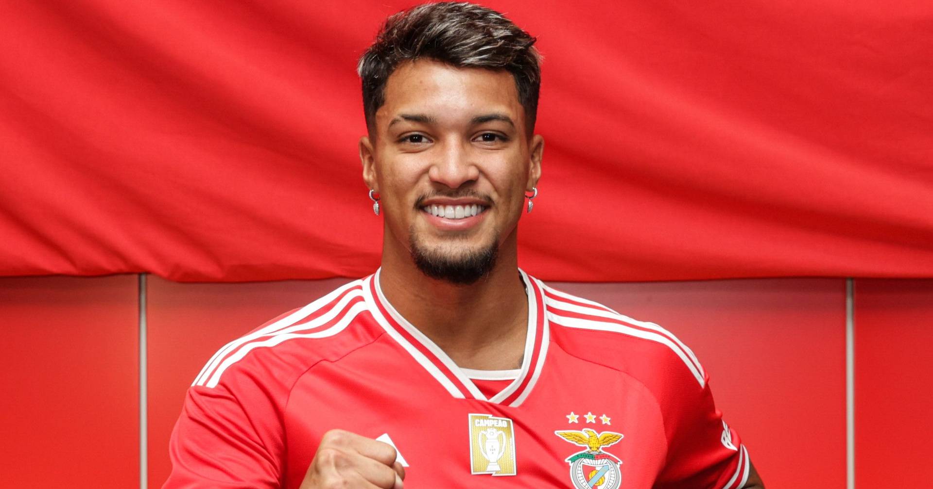 Marcos Leonardo já fala à Benfica: "Espero fazer muitos golos e ganhar ...