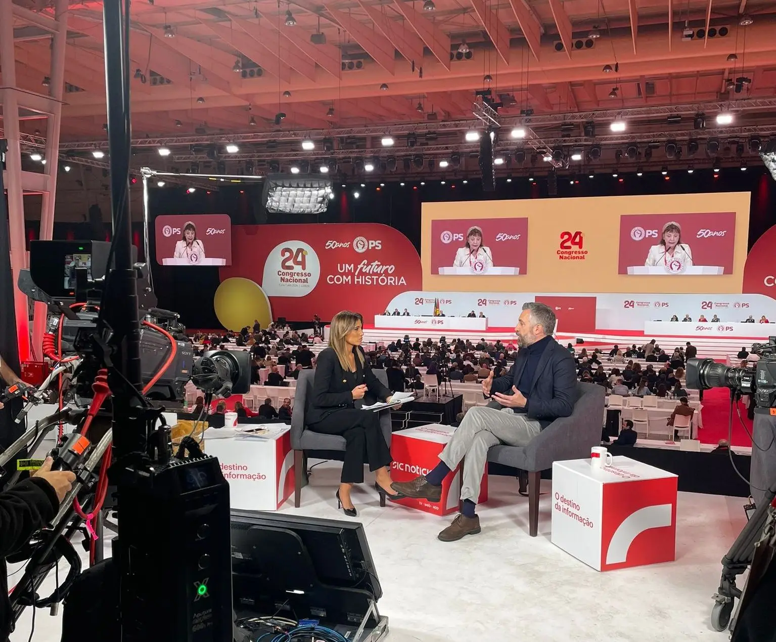 Entrevista a Pedro Nuno Santos - SIC Notícias