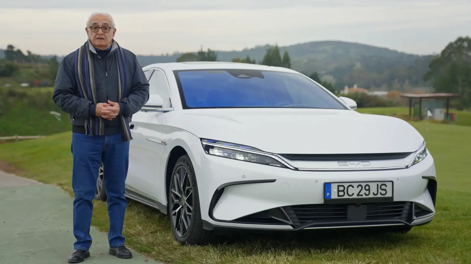 Ao volante do BYD Han, do Volkswagen ID.3 Pro e a história do Renault Clio - SIC Notícias