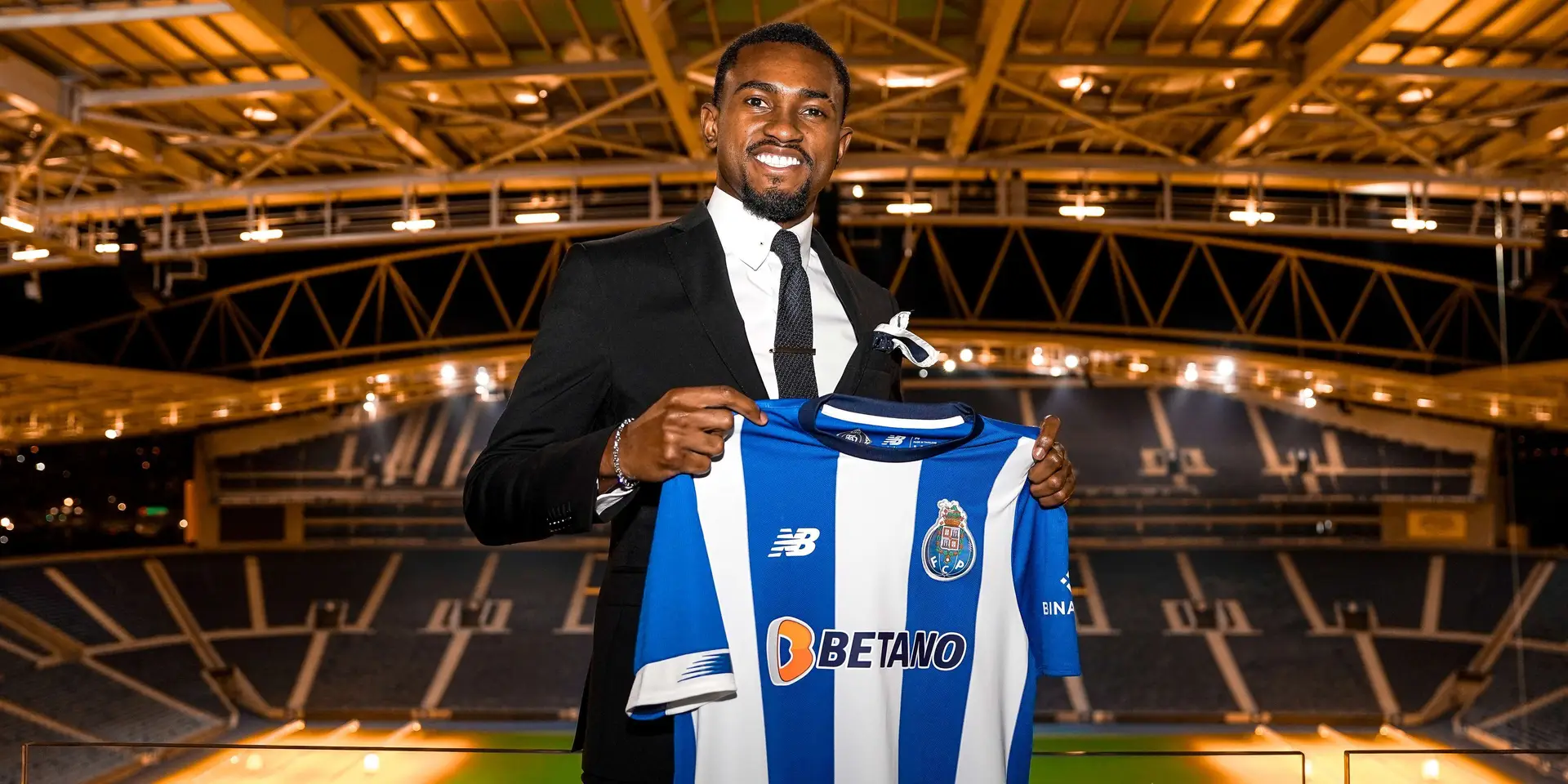 Oficial: Otávio Ataíde deixa o Famalicão e é reforço do FC Porto - SIC ...