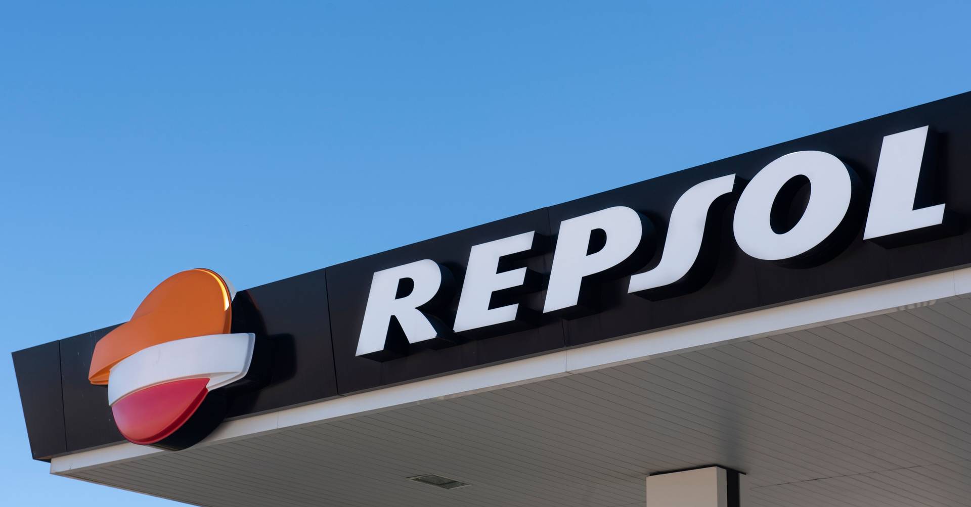 Repsol deverá começar a produzir biometano e hidrogénio em Sines em ...