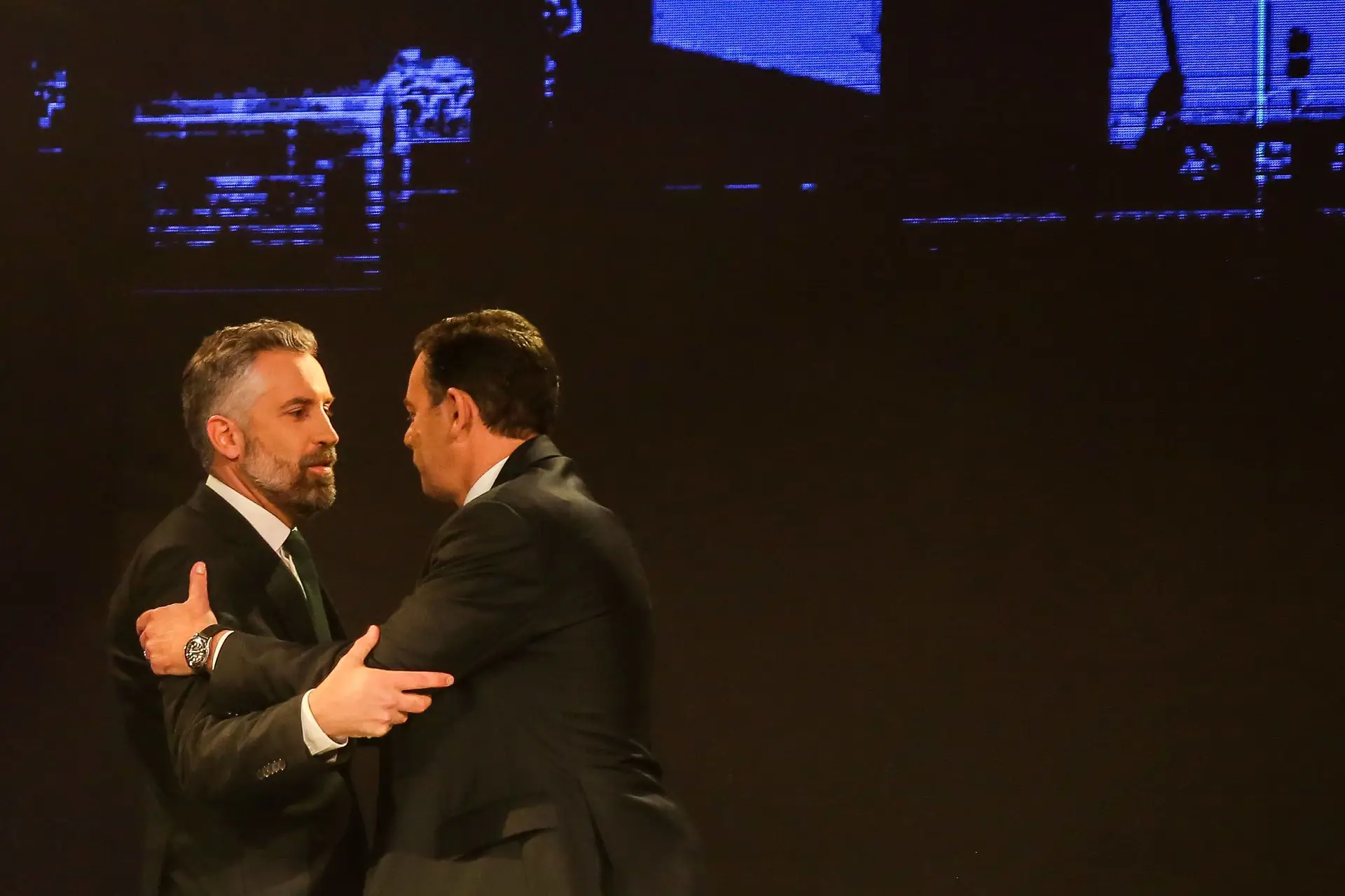 10 minutos: Montenegro mantém tabu sobre futuro, apesar dos desafios de ...