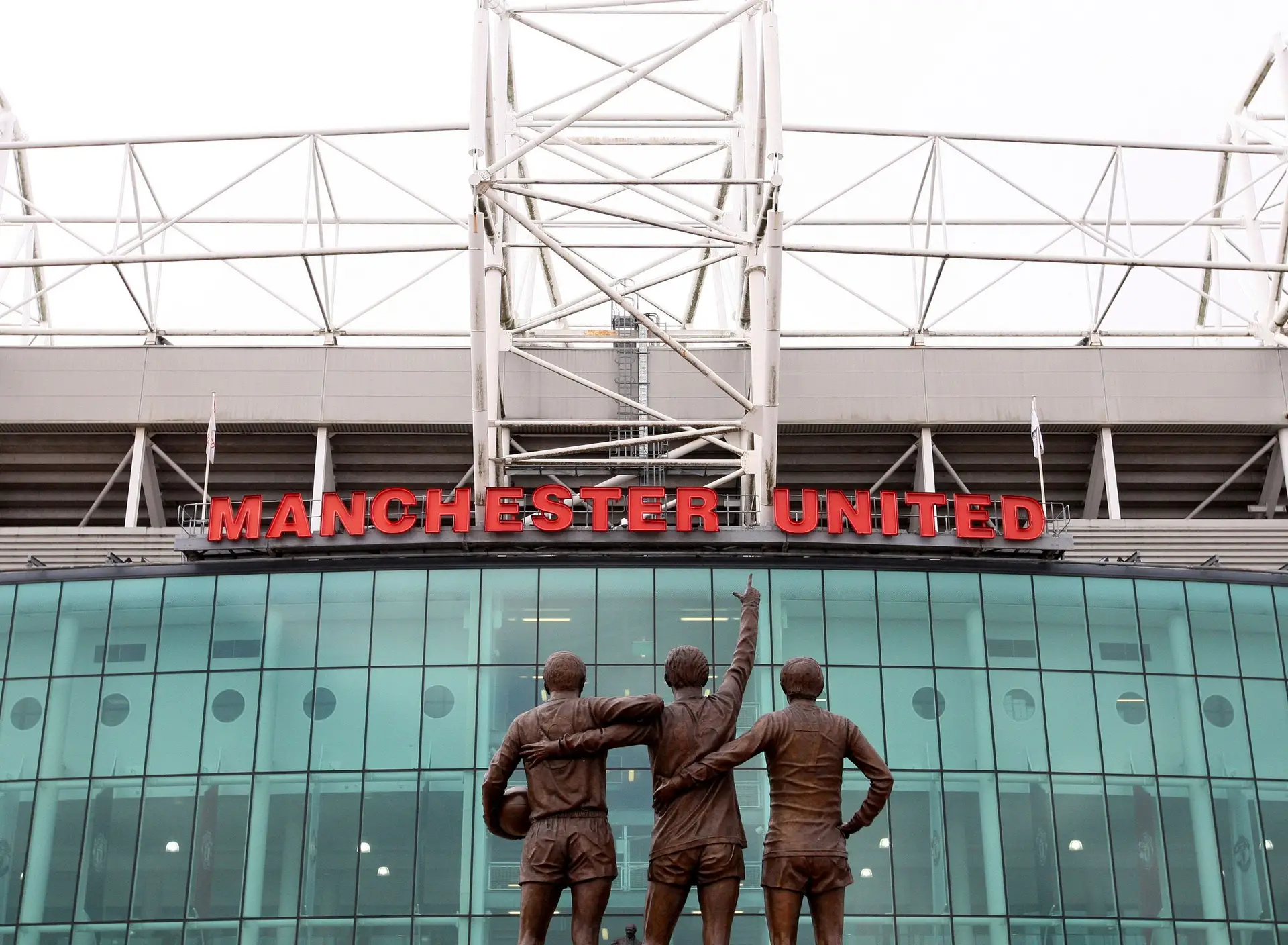 Novo multimilionário coproprietário do Manchester United quer construir ...
