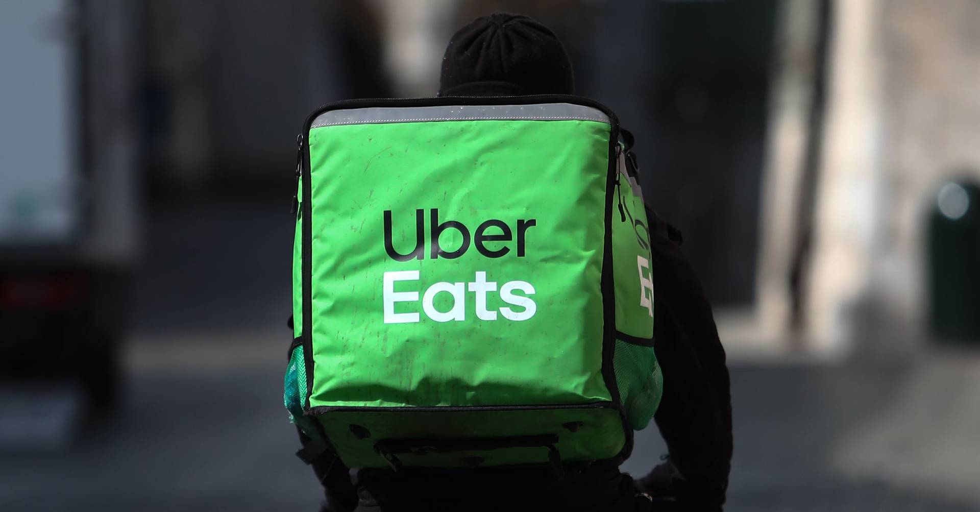 Faziam-se passar por estafetas da Uber Eats e traficavam droga ...