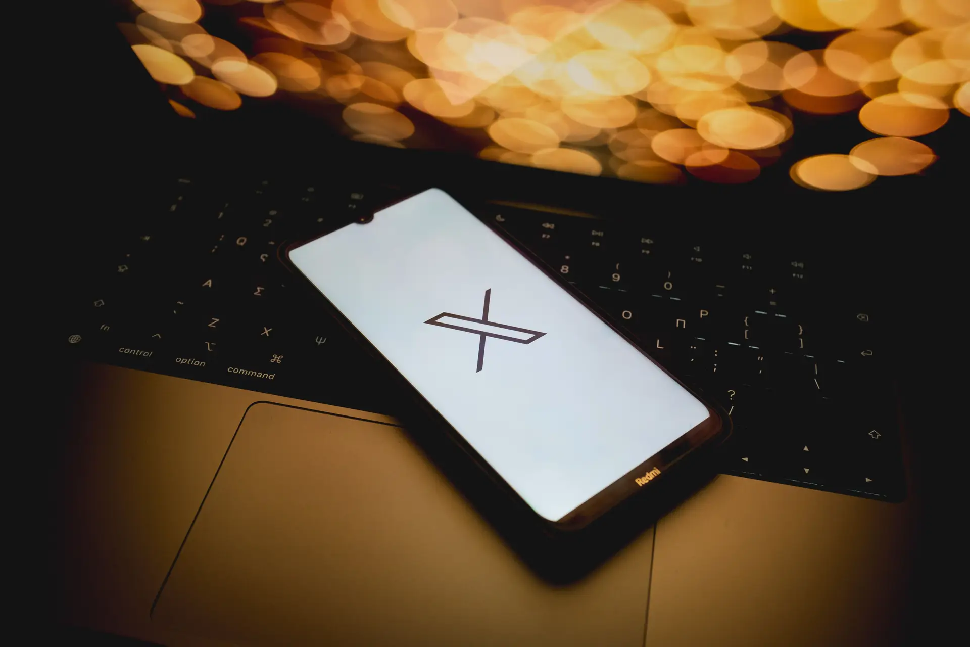 Plataforma X continua bloqueada no Brasil apesar da nomeação de ...