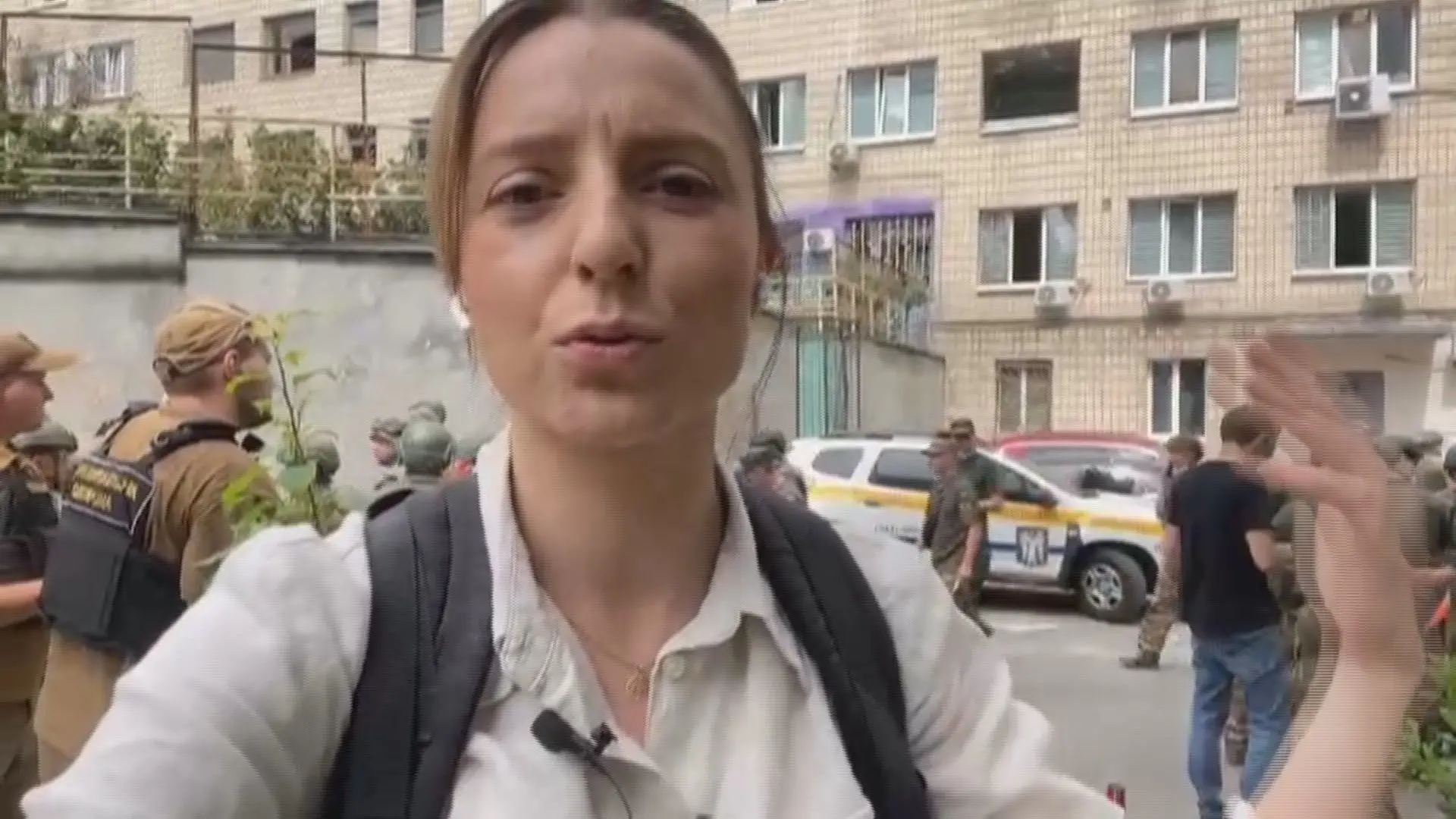 "É este o cenário, vou refugiar-me": correspondente da SIC regista barulho de explosão em Kiev ...