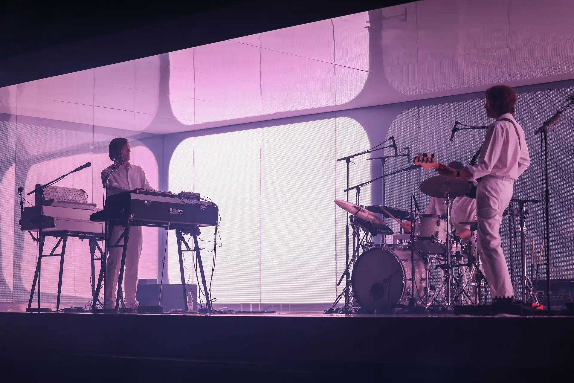 Vigésima edição do CoolJazz arrancou ao som da banda francesa Air - SIC ...