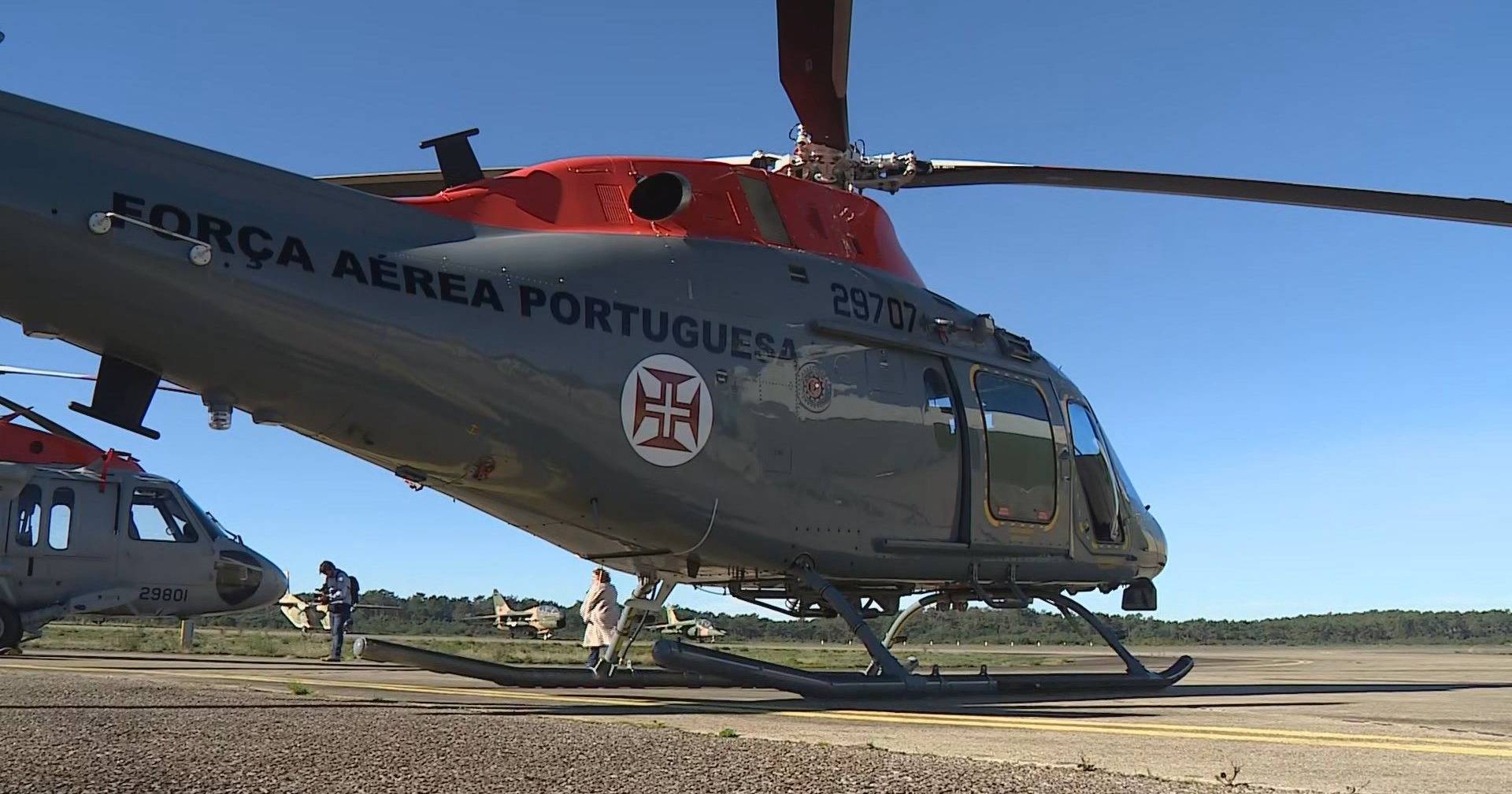 Força Aérea adquire mais três helicópteros para combate aos incêndios ...