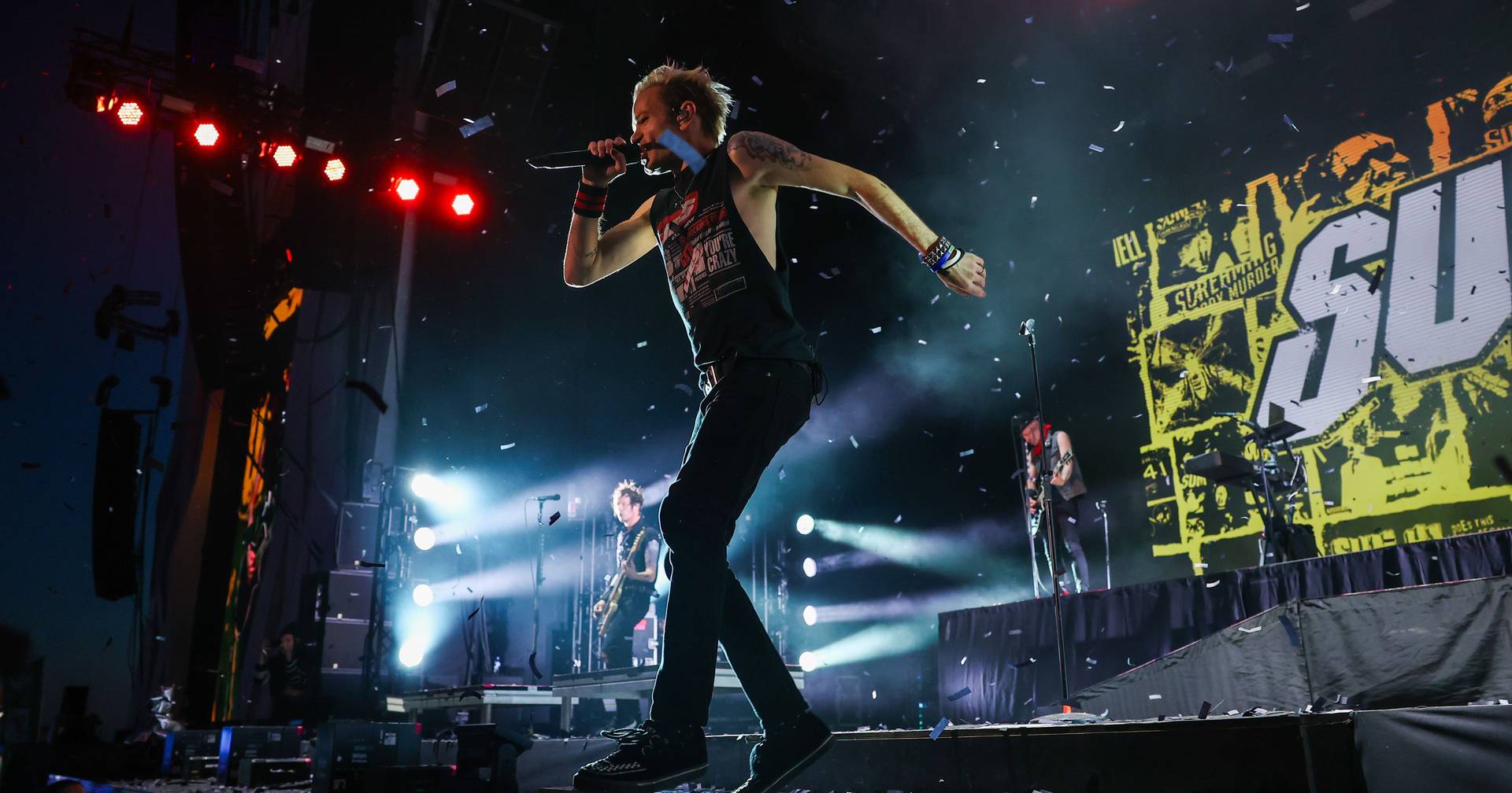 NOS Alive terminou com os 3 dias esgotados e regressa de 10 a 12 de ...