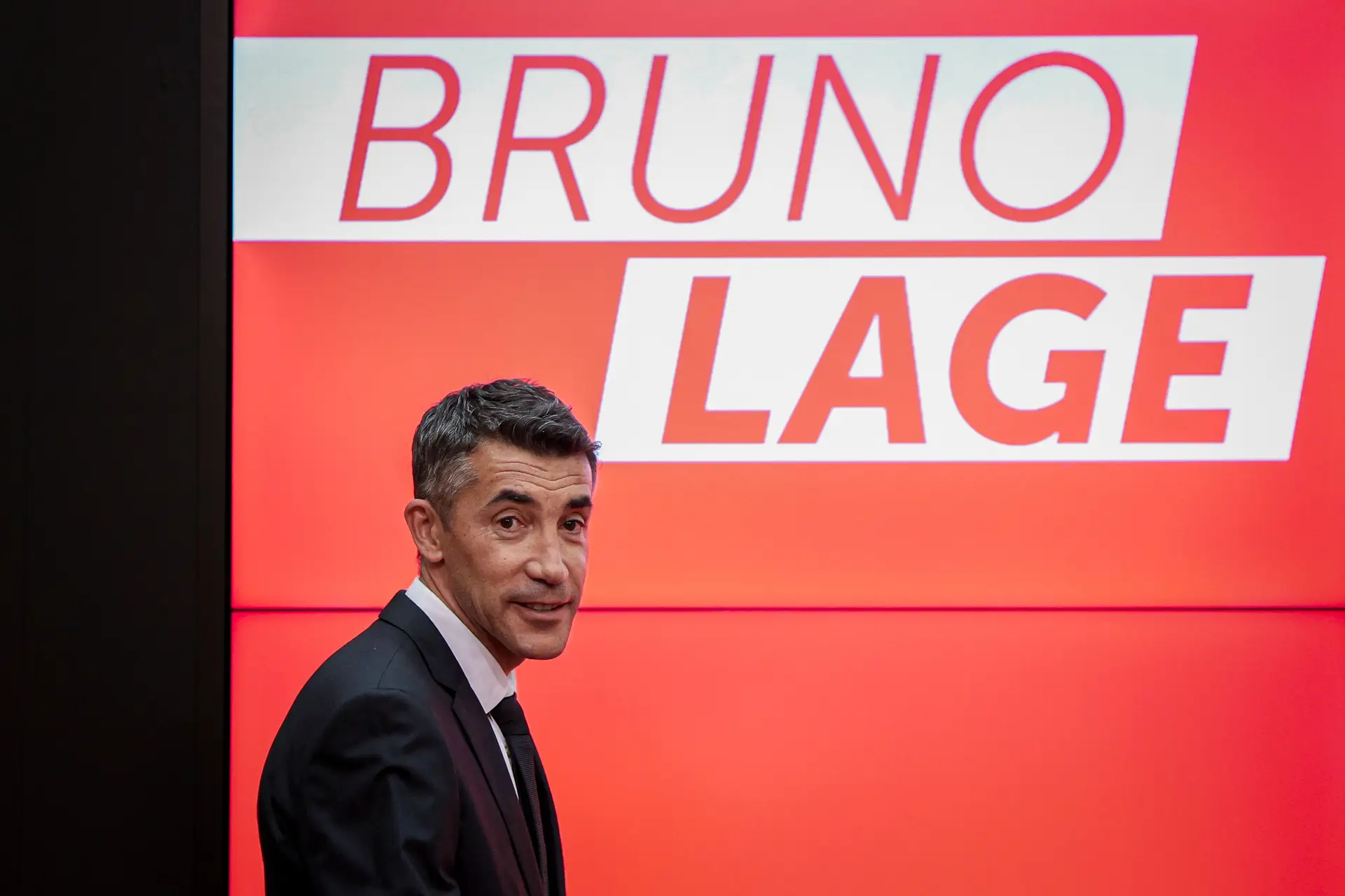 Bruno Lage apresentado no Benfica: "A minha história não poderia ...
