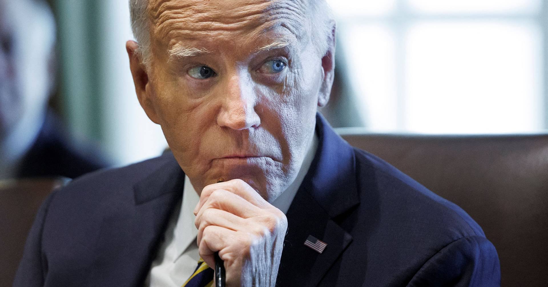 Biden diz estar a tentar evitar guerra "mais vasta" no Médio Oriente ...