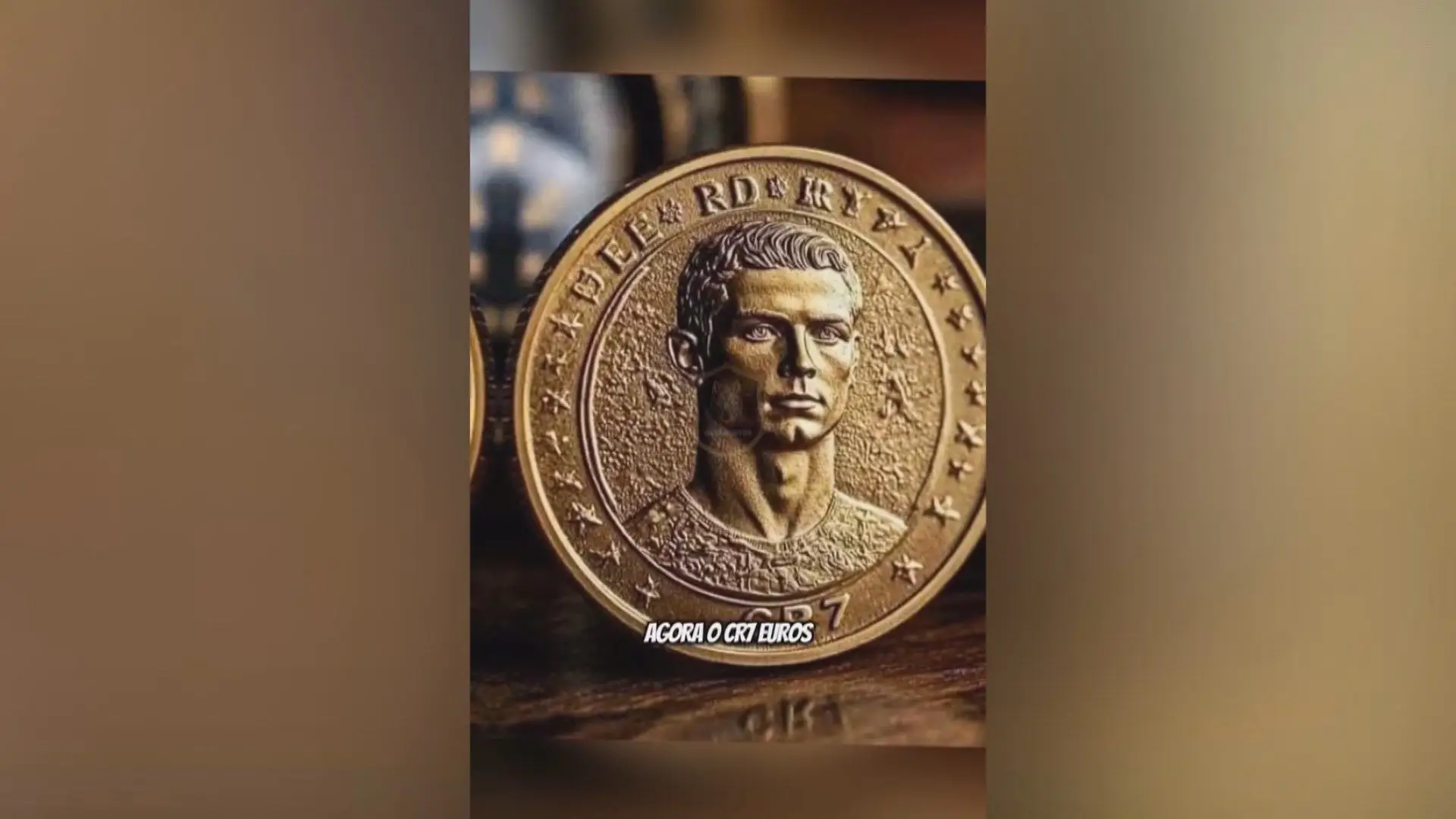 Foi lançada uma moeda de 7 euros em homenagem a Cristiano Ronaldo ...