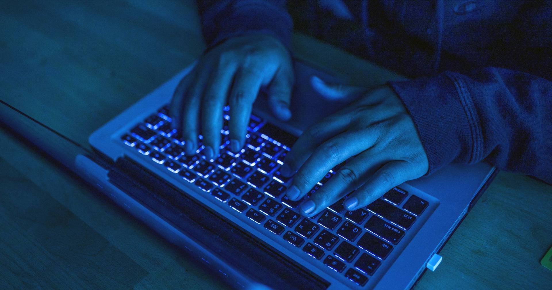 Cerca de 16 mil milhões de passwords expostas incluindo de países ...