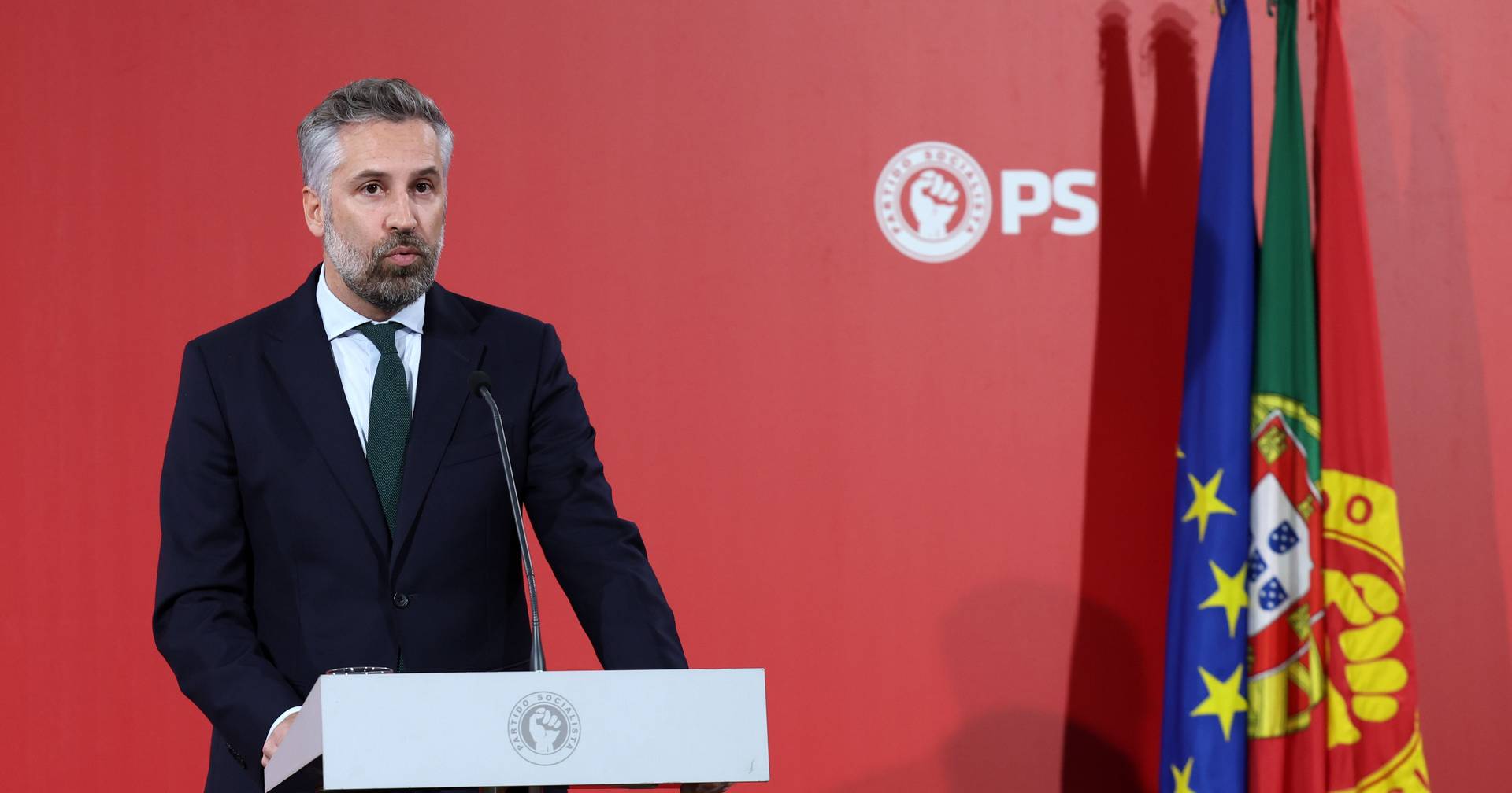 Centeno de saída do Banco de Portugal? Pedro Nuno Santos não poupa nas críticas ao Governo - SIC ...