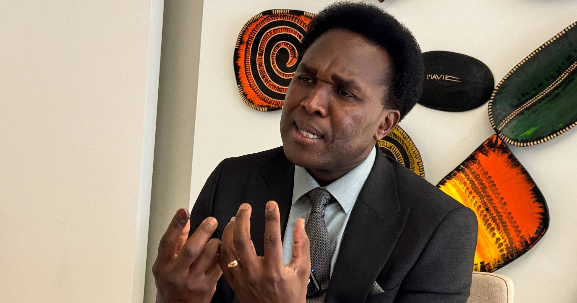 Venâncio Mondlane regressa a Moçambique para "defender os valores ...