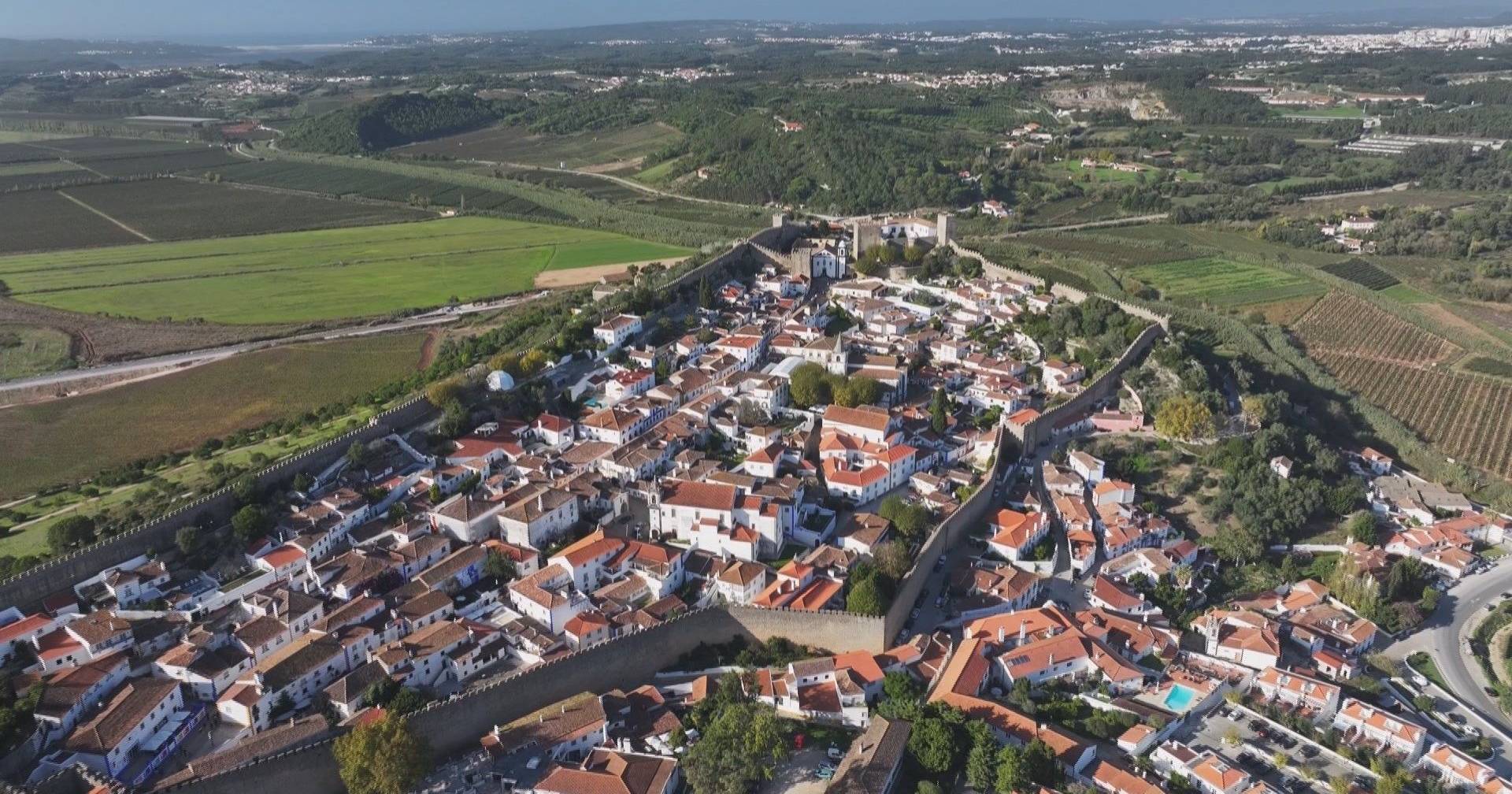 O que há para descobrir na Costa Oeste? Um passeio por Óbidos, Caldas ...