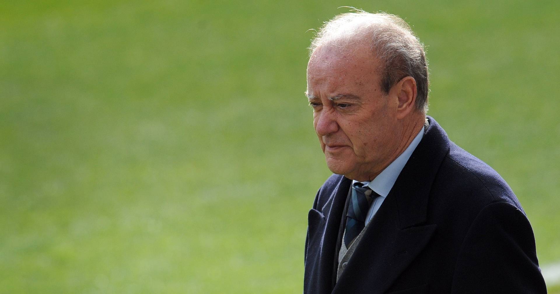 Pinto da Costa, o homem que dedicou mais de 40 anos ao FC Porto - SIC ...