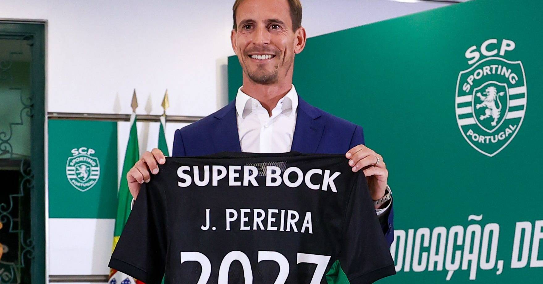 Sporting apresenta João Pereira como novo treinador - SIC Notícias