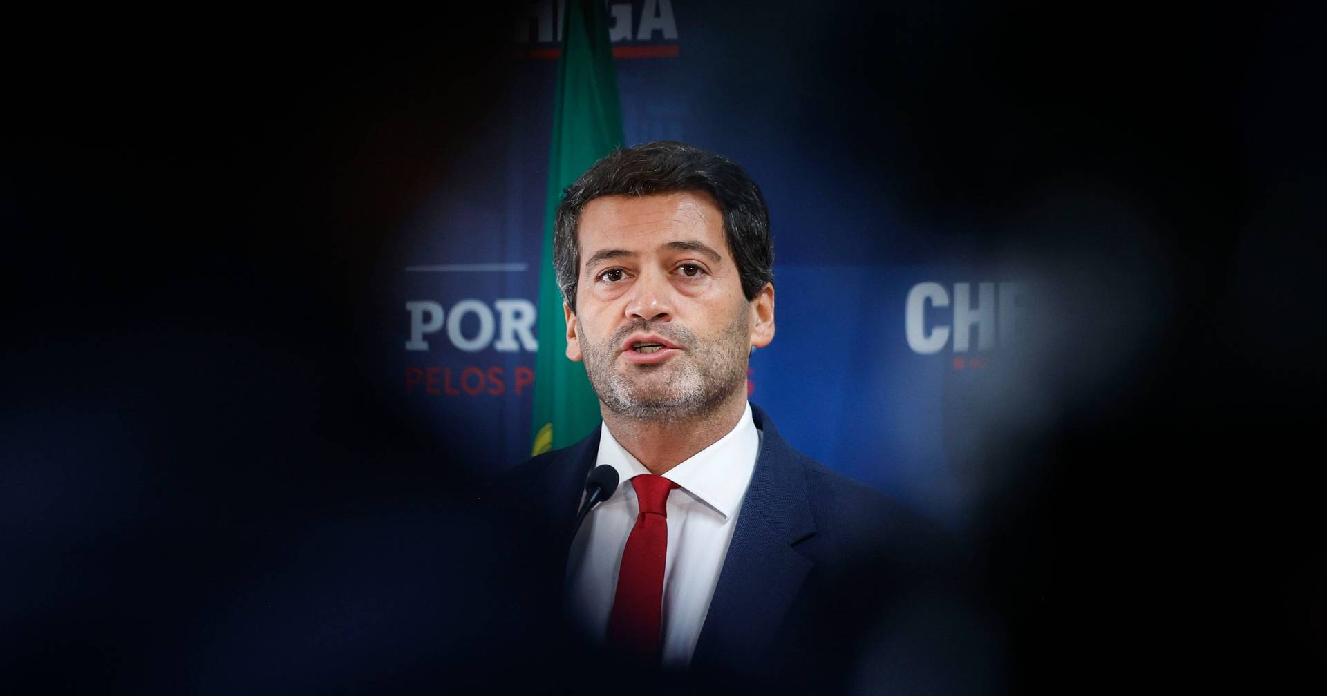 Ventura reage a episódios de violência: “O Chega condena todos os atos ...