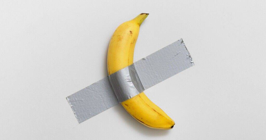 Obra de arte com banana colada a parede vendida por 5.9 milhões de ...