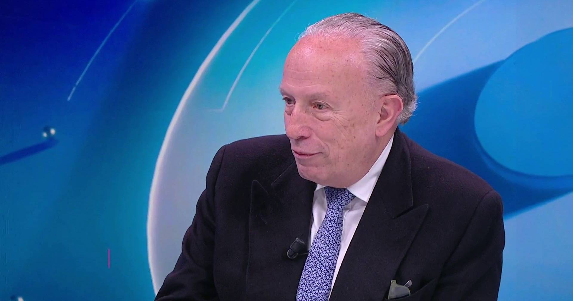 Presidenciais 2026: "Se o Pedro Passos Coelho não for, eu sou capaz de ...