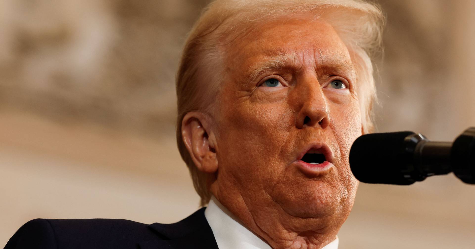 Tomade de posse de Trump: "Idade de ouro dos EUA começa agora" - SIC ...
