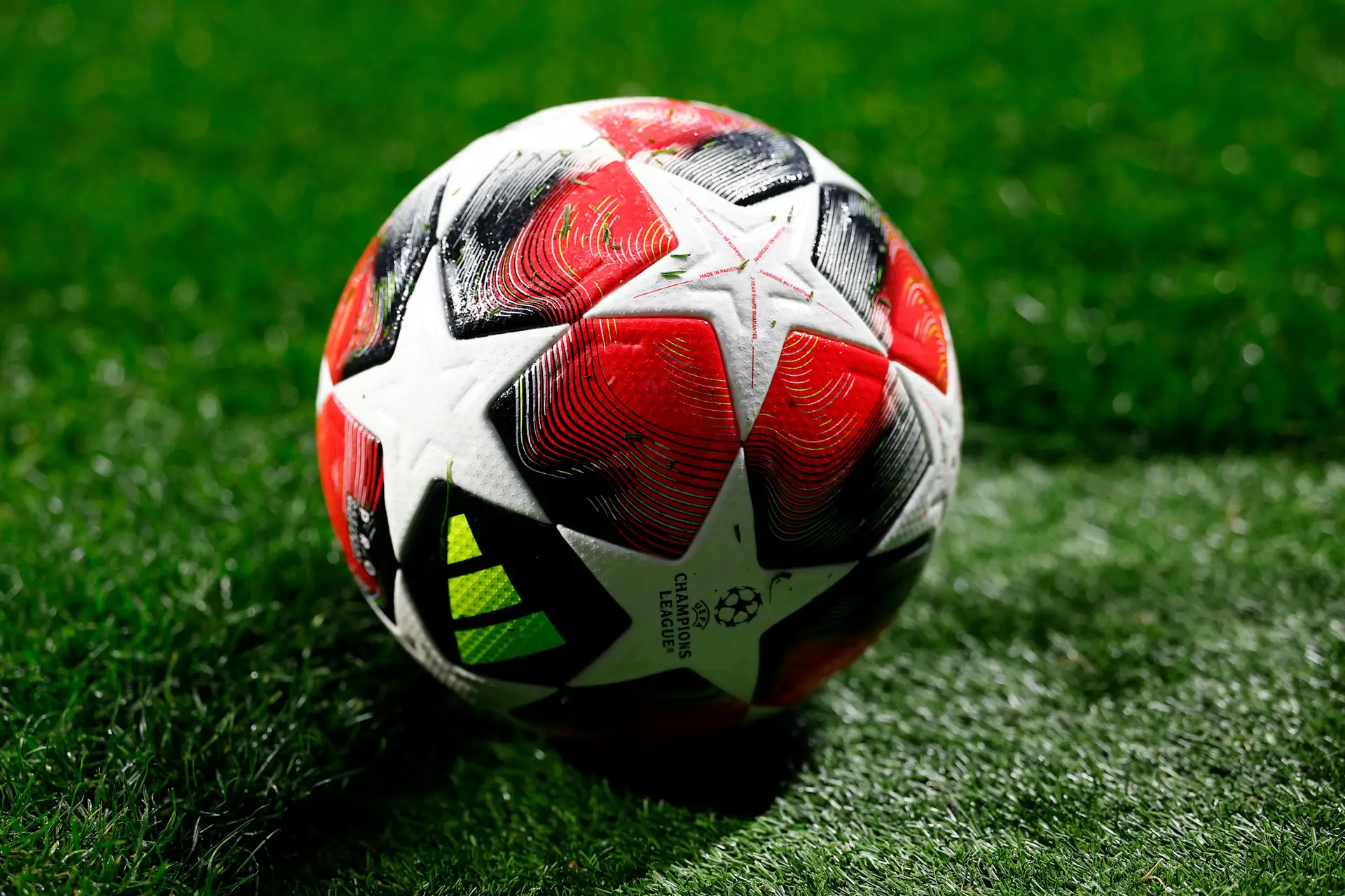 Do PSG ao Real Madrid: Benfica e Sporting conhecem datas de jogos na ...