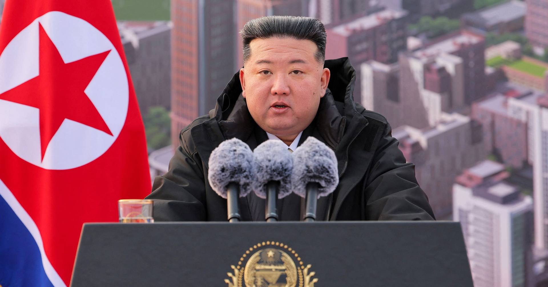 Kim Jong-un promete um exército norte-coreano ainda mais forte nos ...