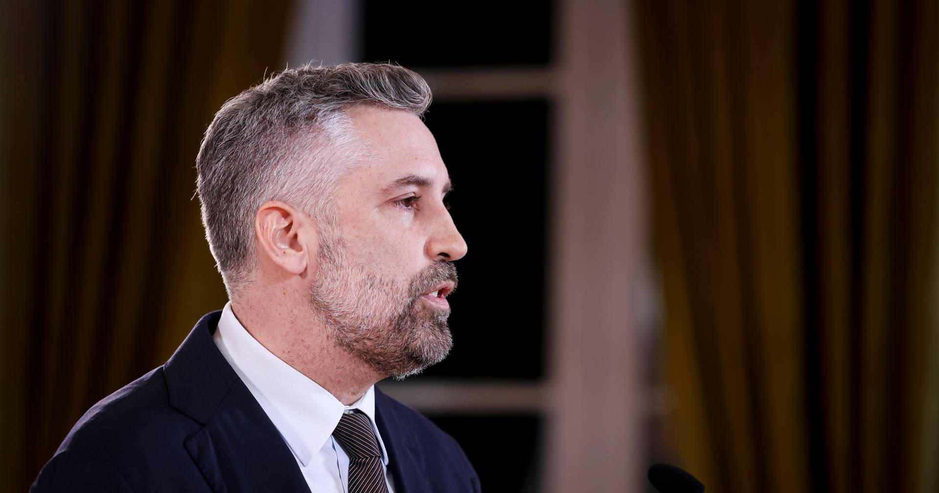 "Era o pior": Pedro Nuno diz que eleições têm de trazer um governo "que ...