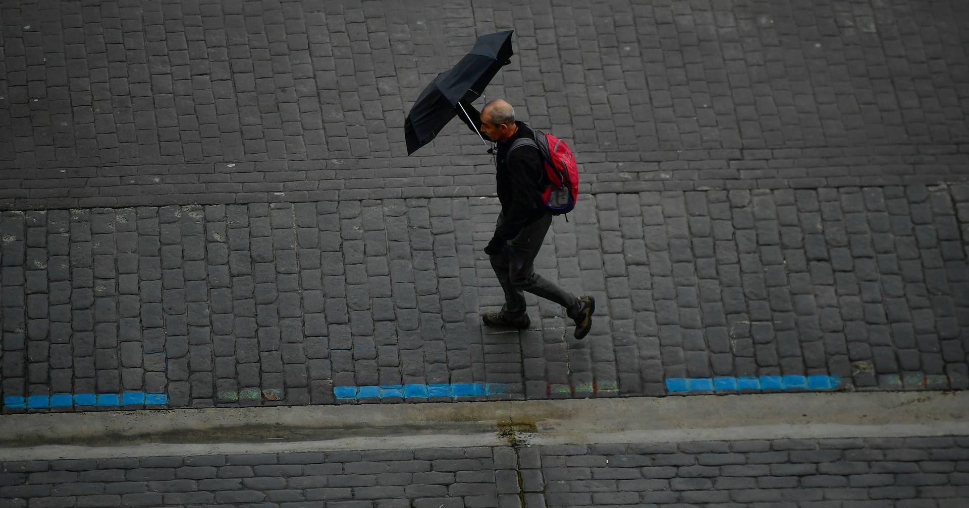Depressão Nuria: Continente e Madeira sob aviso amarelo devido à chuva ...