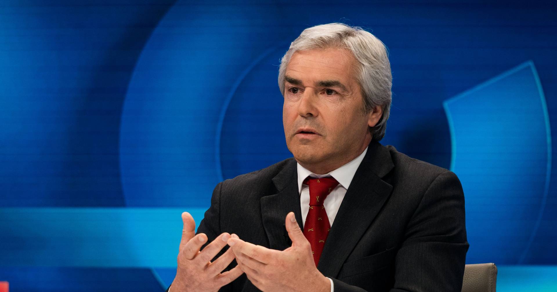 Nuno Melo afasta entendimentos pós-eleitorais com o Chega - SIC Notícias